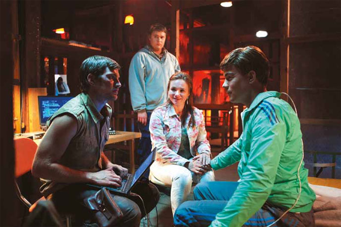 Stills from Real Humans - Lars Lundström (2012) - page #1