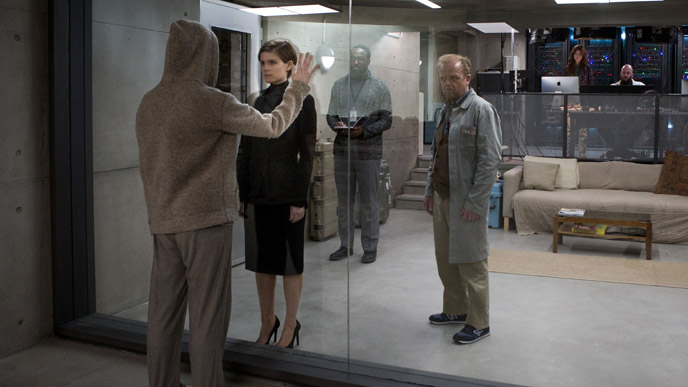 Stills from Morgan - Luke Scott (2016) - page #1